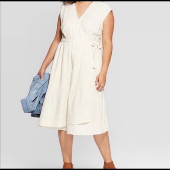 Universal Thread | Dresses | Universal Thread Short Sleeve Ruffle Hem ...